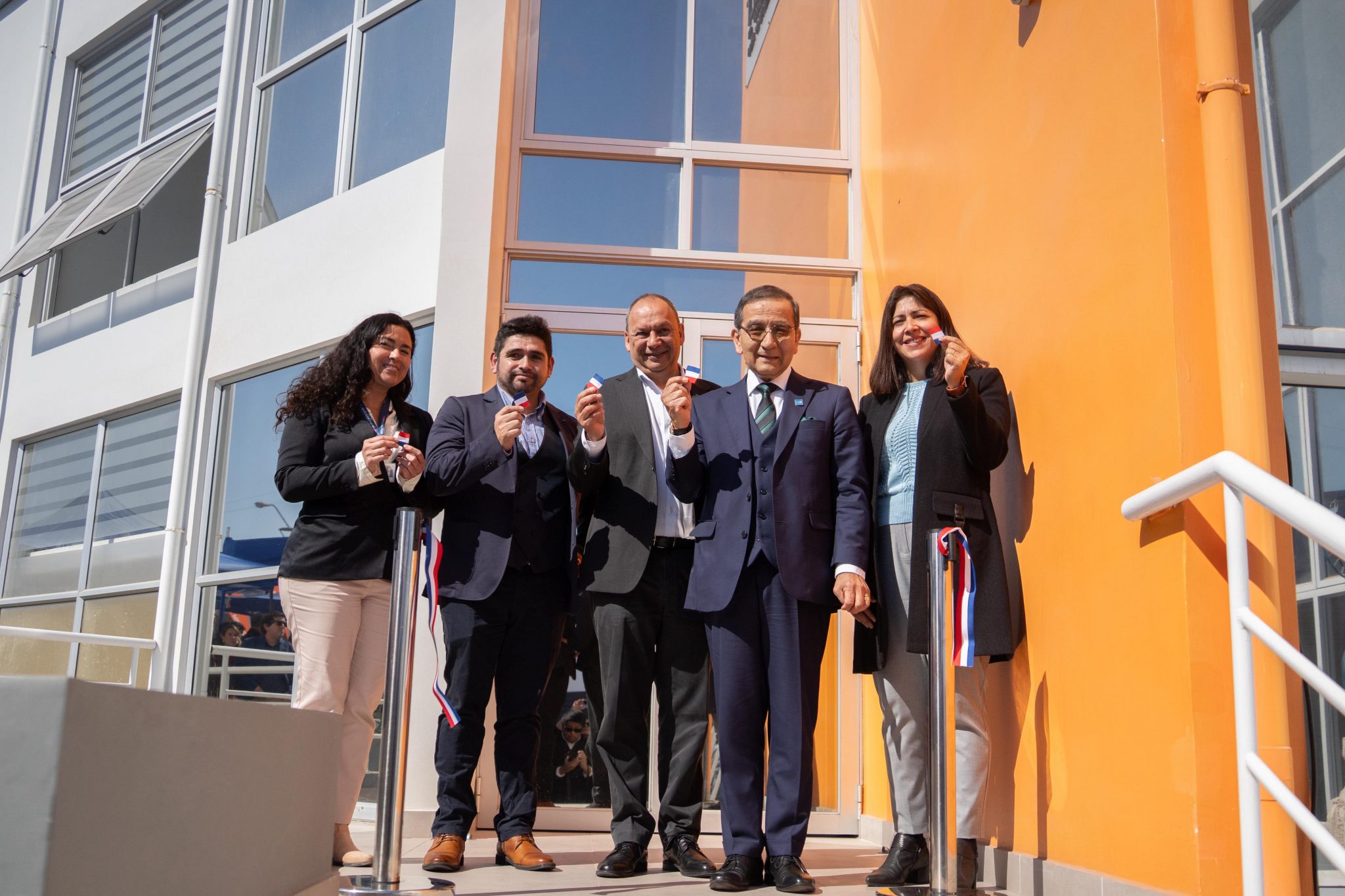 » Universidad de Antofagasta y Escondida | BHP inauguran segunda etapa de centro que estudiará ...